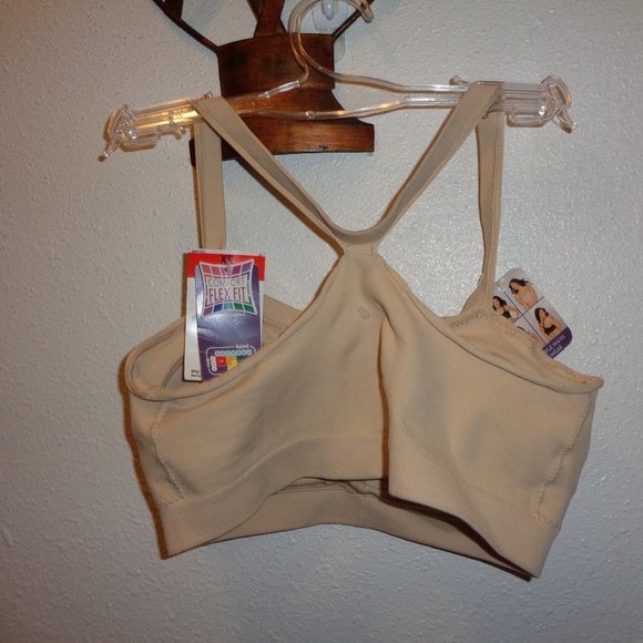 Hanes | Intimates & Sleepwear | Hanes Ultimate Bra The Bandini Wirefree ...